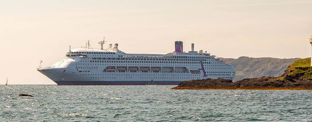 A foodies guide to Ambassador Cruise Line | ROL Cruise