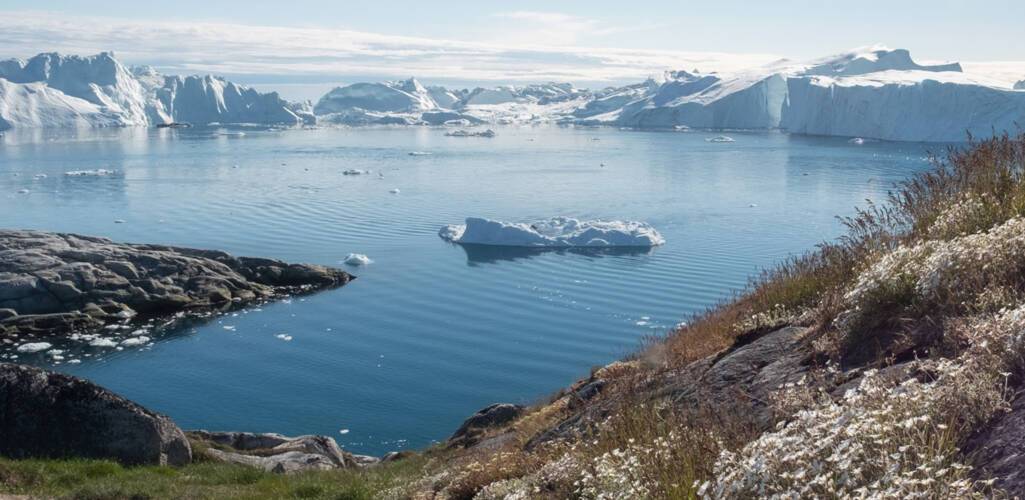 Route of the Vikings: Greenland to Newfoundland Copenhagen - Boston (15 ...