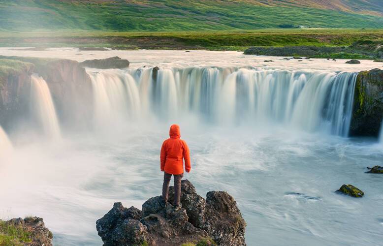 2026 No-Fly Highlights of Iceland & Scotland (14 nights) | 03 Jul 2026 ...